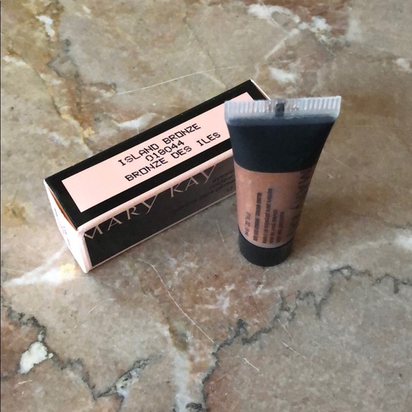 Mary Kay | Makeup | Nib Mary Kay Island Bronze Cream Eyeshadow | Poshmark